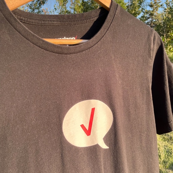 Shirts | Verizon Question Mark Talking Point Shirt | Poshmark